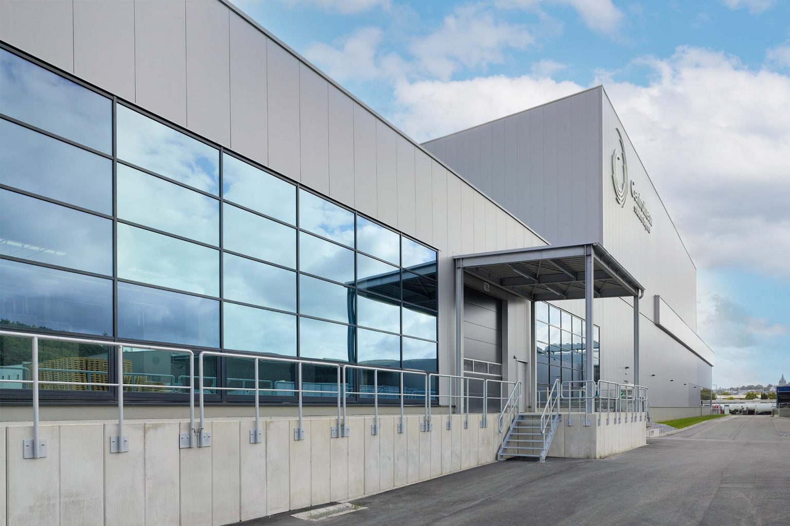 Centrotherm Systemtechnik GmbH – BMS Industriebau